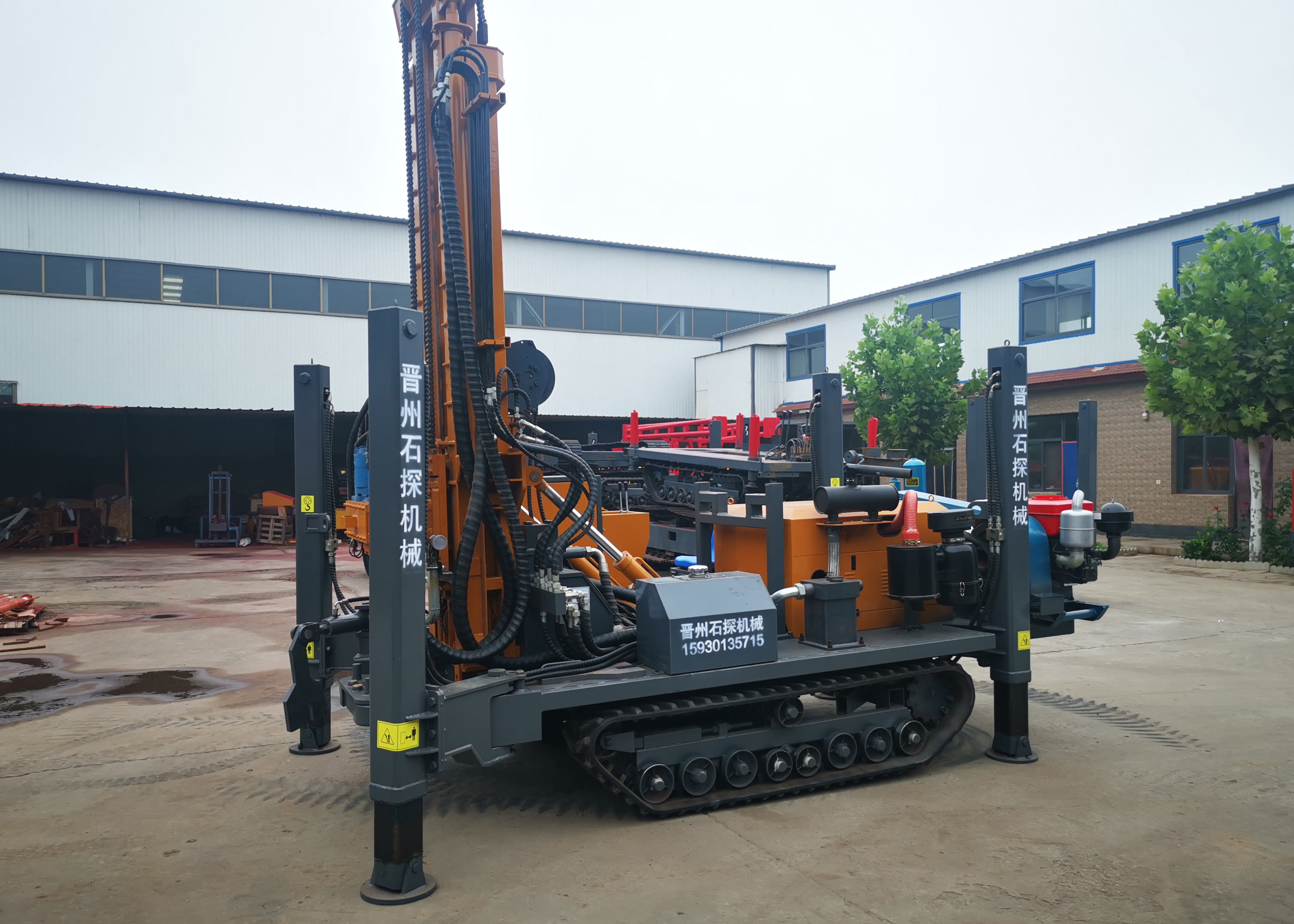 ST 260 Pneumatic Drilling Rig for Deep Borewell Construction